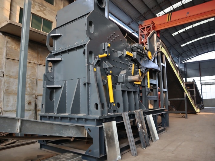 Scrap aluminum recycling machine - Ecocycle